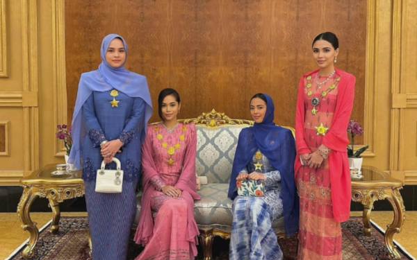 Selamat tinggal Istana Negara - Tengku Puteri Iman - Kosmo Digital