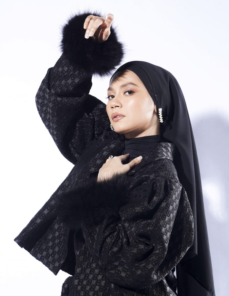 Sudah 8 tahun Aprena Manrose bersabar - Kosmo Digital