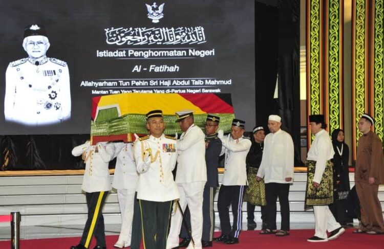 Penghormatan terakhir rakyat Sarawak buat Taib Mahmud - Kosmo Digital