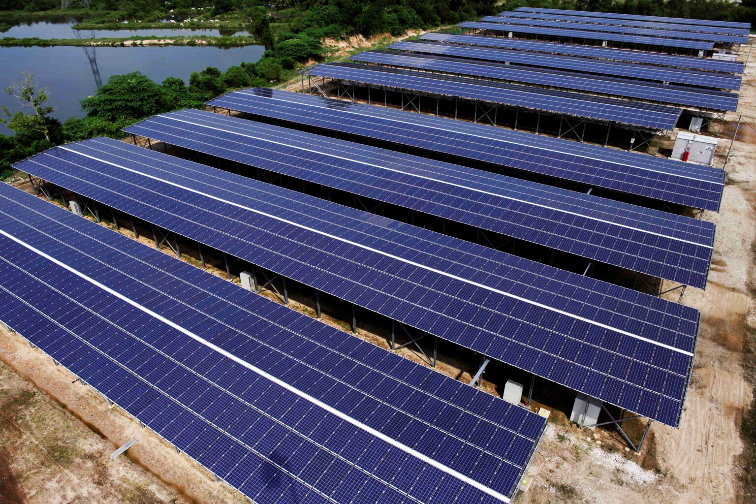 Inisiatif tenaga solar beri manfaat kepada rakyat Perak - Kosmo Digital