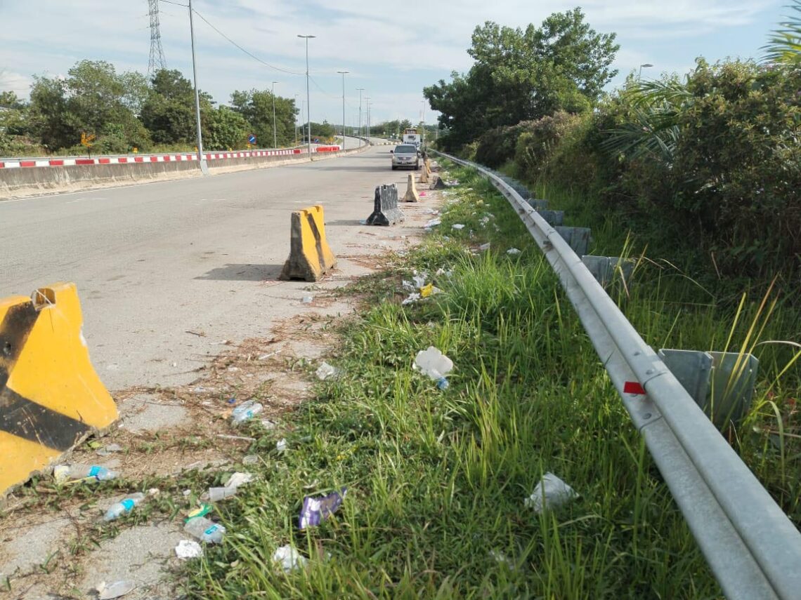 Luahan Pembaca: Lebuh Raya LTU jadi tong sampah setiap kali raya ...