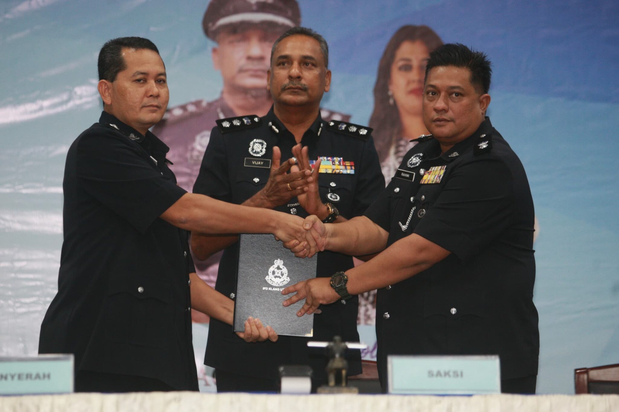 Rebut kawasan seliaan keselamatan motif kejadian tembak - Kosmo Digital