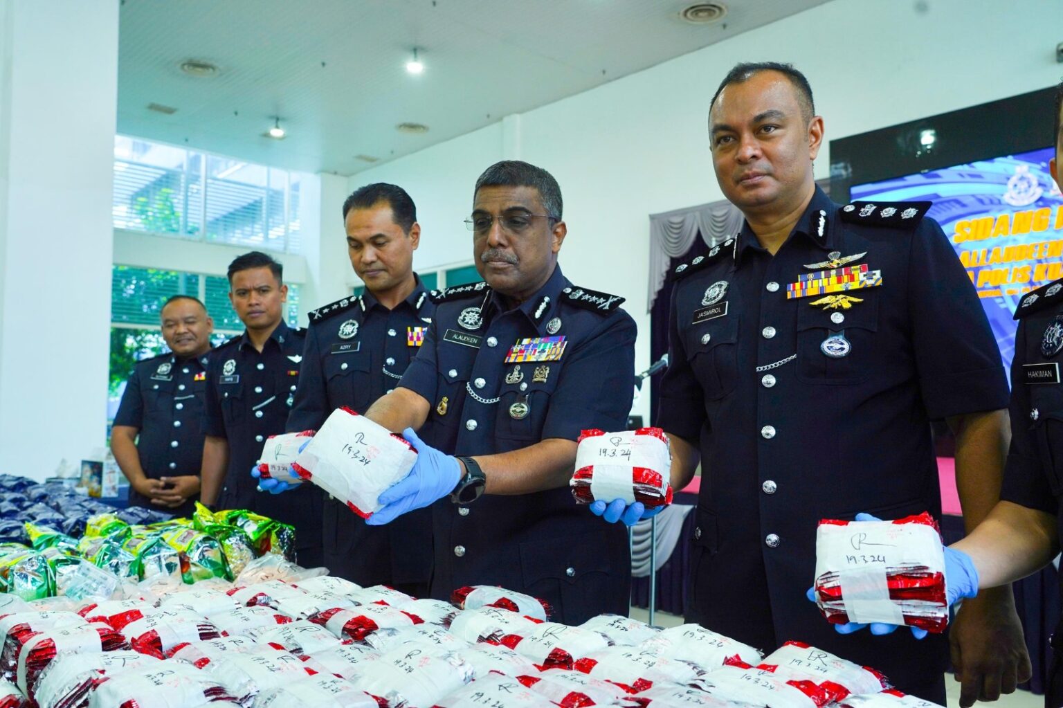 Hias rumah macam taska untuk simpan dadah RM10.8 juta - Kosmo Digital