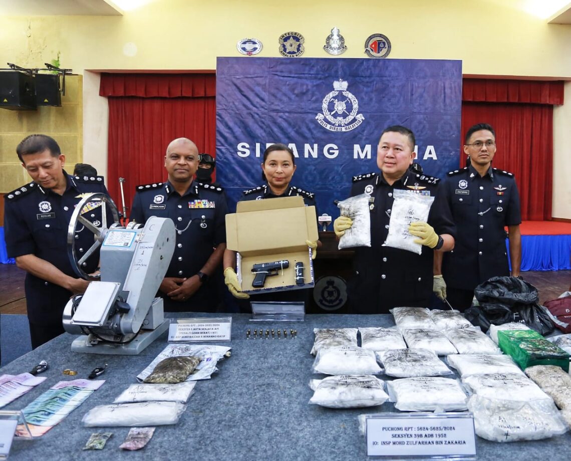 Pasangan kekasih dalang sindiket dadah ditangkap bersama pistol - Kosmo Digital