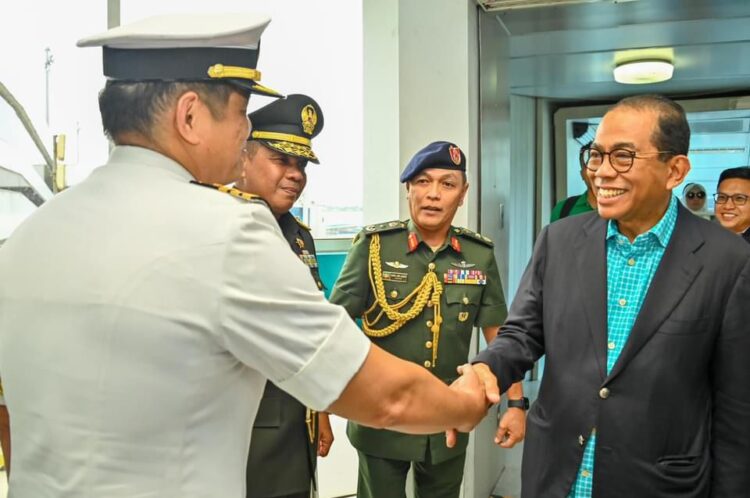 Mohamed Khaled mulakan lawatan rasmi di Indonesia hari ini - Kosmo Digital