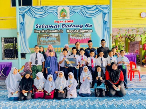 Bank Rakyat umum jutawan pertama akaun Pelaburan-i Rizq Plus - Kosmo ...