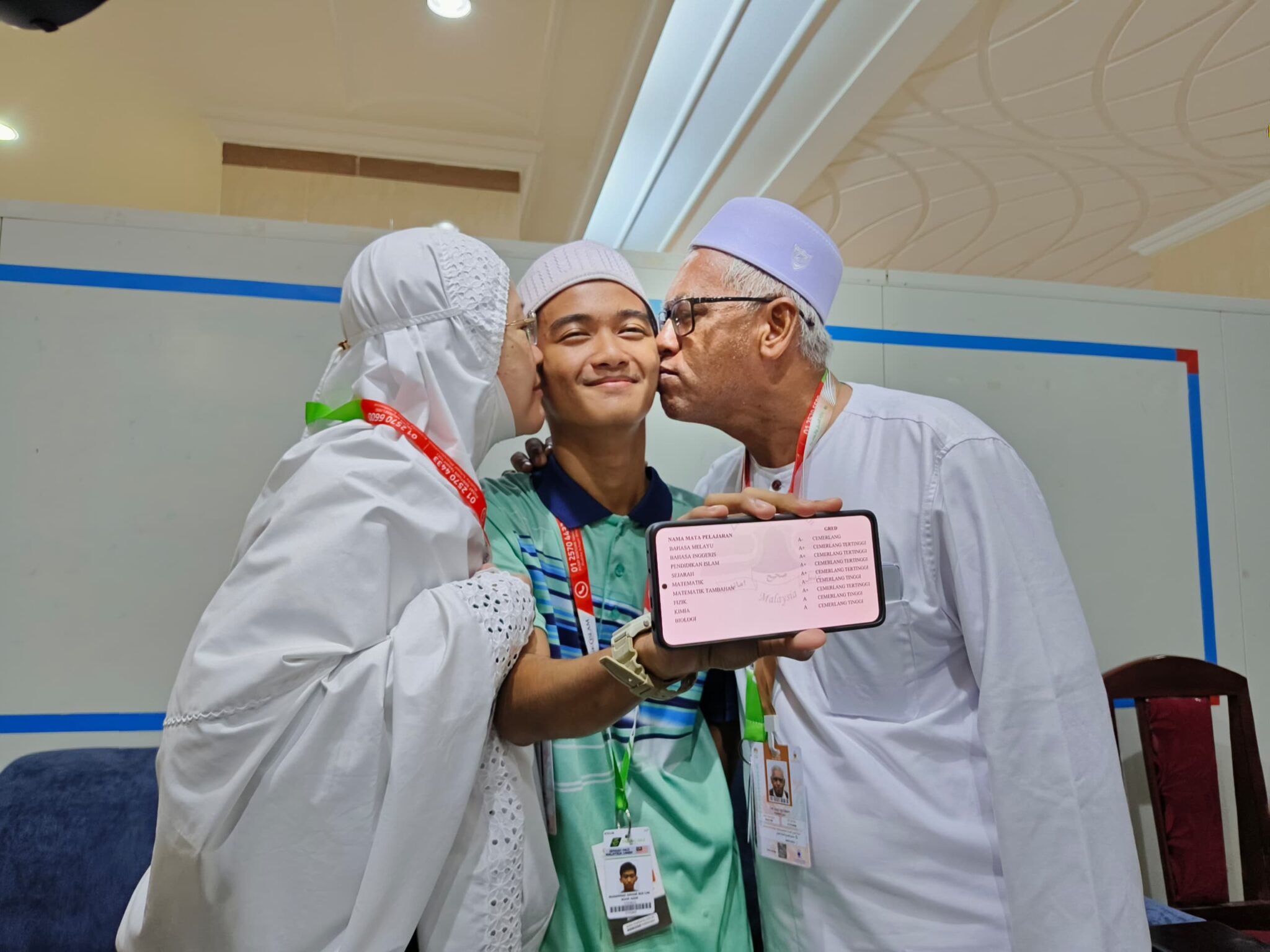 Doa di Raudah dimakbul, Muhammad Ammar raih 9A SPM - Kosmo Digital