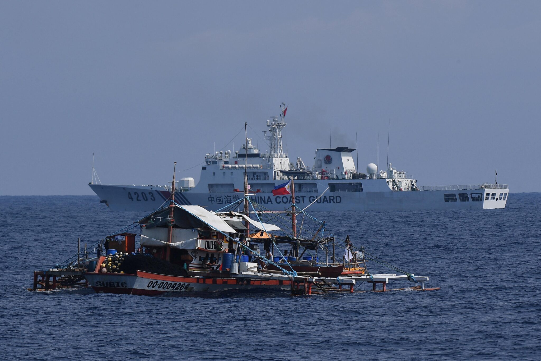 Filipina tuduh bot China rampas bekalan di Laut China Selatan - Kosmo ...
