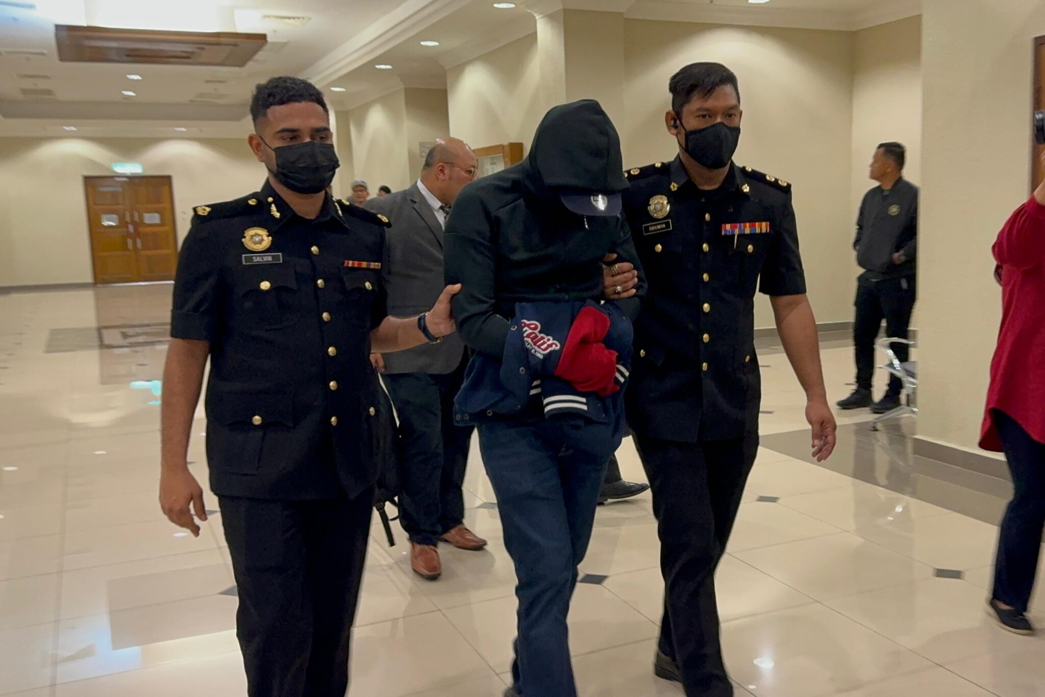 Pembantu Penguasa Kastam didakwa terima rasuah RM3,200 kes lori lolos ...