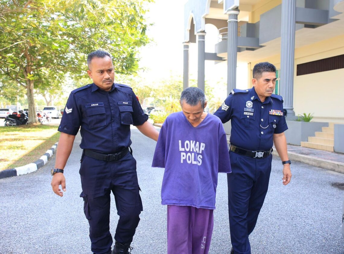 Budak 6 Tahun Kena Tebuk Dalam Kilang Papan Kosmo Digital