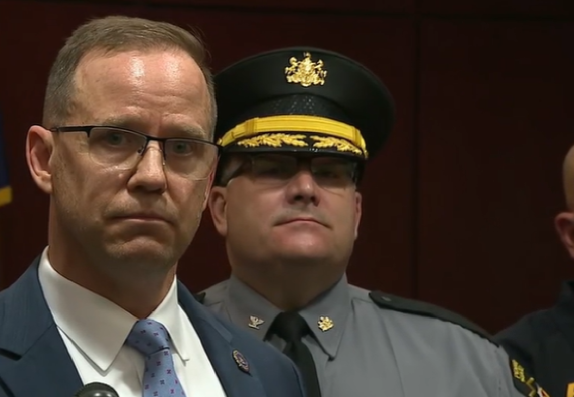 FBI kenal pasti penembak Trump - Kosmo Digital