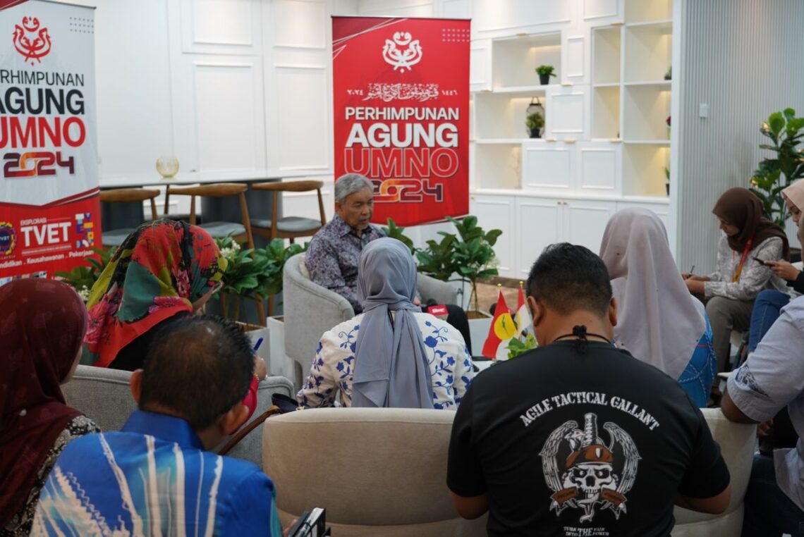 Perlu pendekatan baharu tarik sokongan orang Melayu - Ahmad Zahid - Kosmo Digital