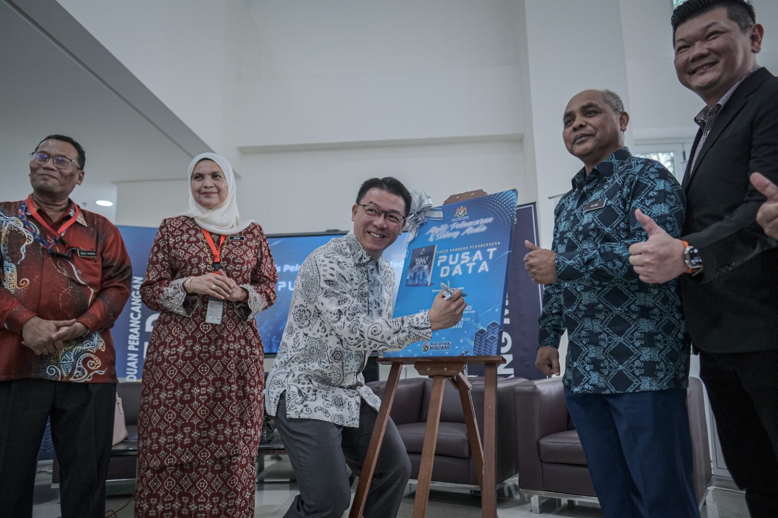 Pembangunan pusat data perlu patuhi Garis Panduan Perancangan Pusat ...