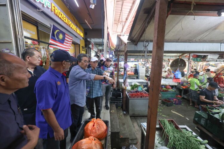 Johari jumpa DBKL bincang isu parkir di Kompleks Pasar Raja Bot - Kosmo ...