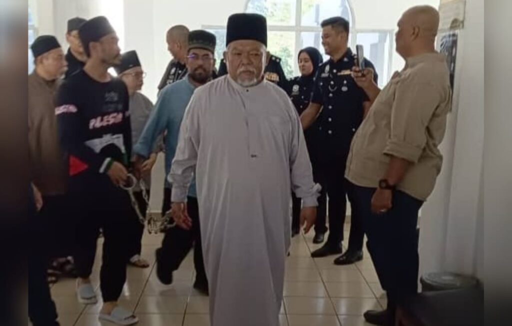 [VIDEO] Datuk Nasiruddin, Datin Azura antara 20 ahli GISBH didakwa - Kosmo Digital