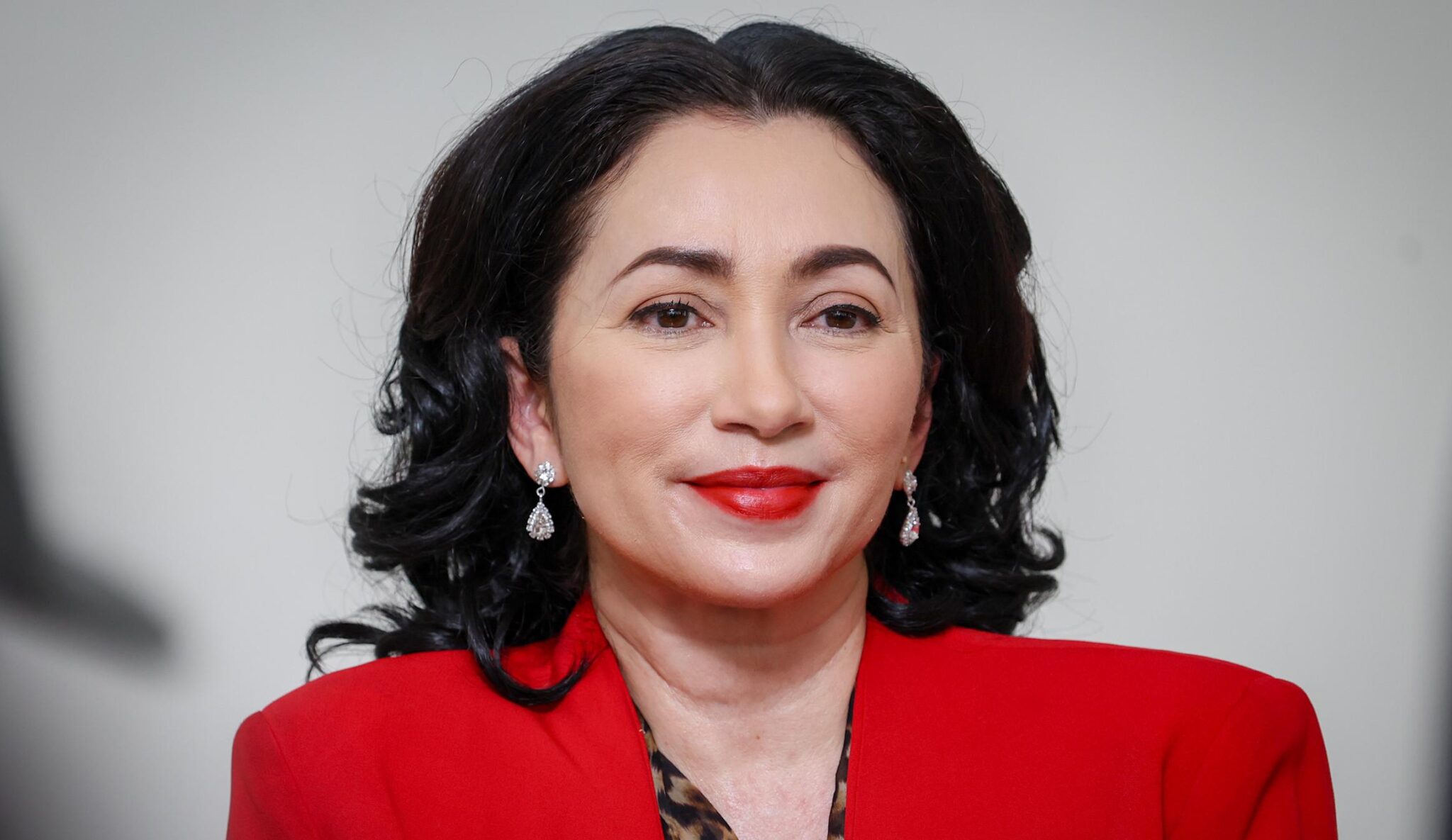 Elak makanan segera kalau nak kekal awet muda - Sofia Jane - Kosmo Digital