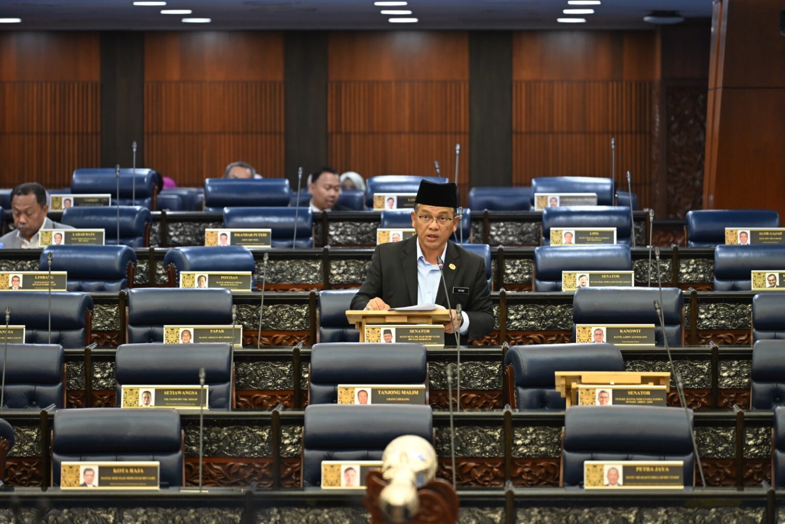 Dewan Rakyat: Lebih RM80 juta kutipan fi sijil halal diterima - Kosmo ...