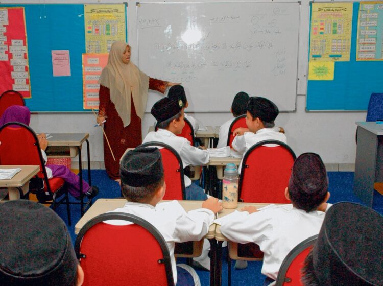 Kerja 5 jam, tahap pendidikan faktor elaun guru KAFA rendah - Kosmo Digital