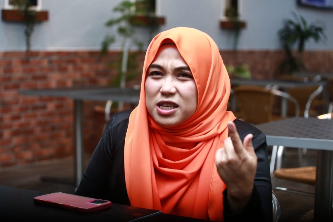 ‘12 tahun saya bertahan’ - Elliza AF3 dakwa berdepan keganasan domestik ...