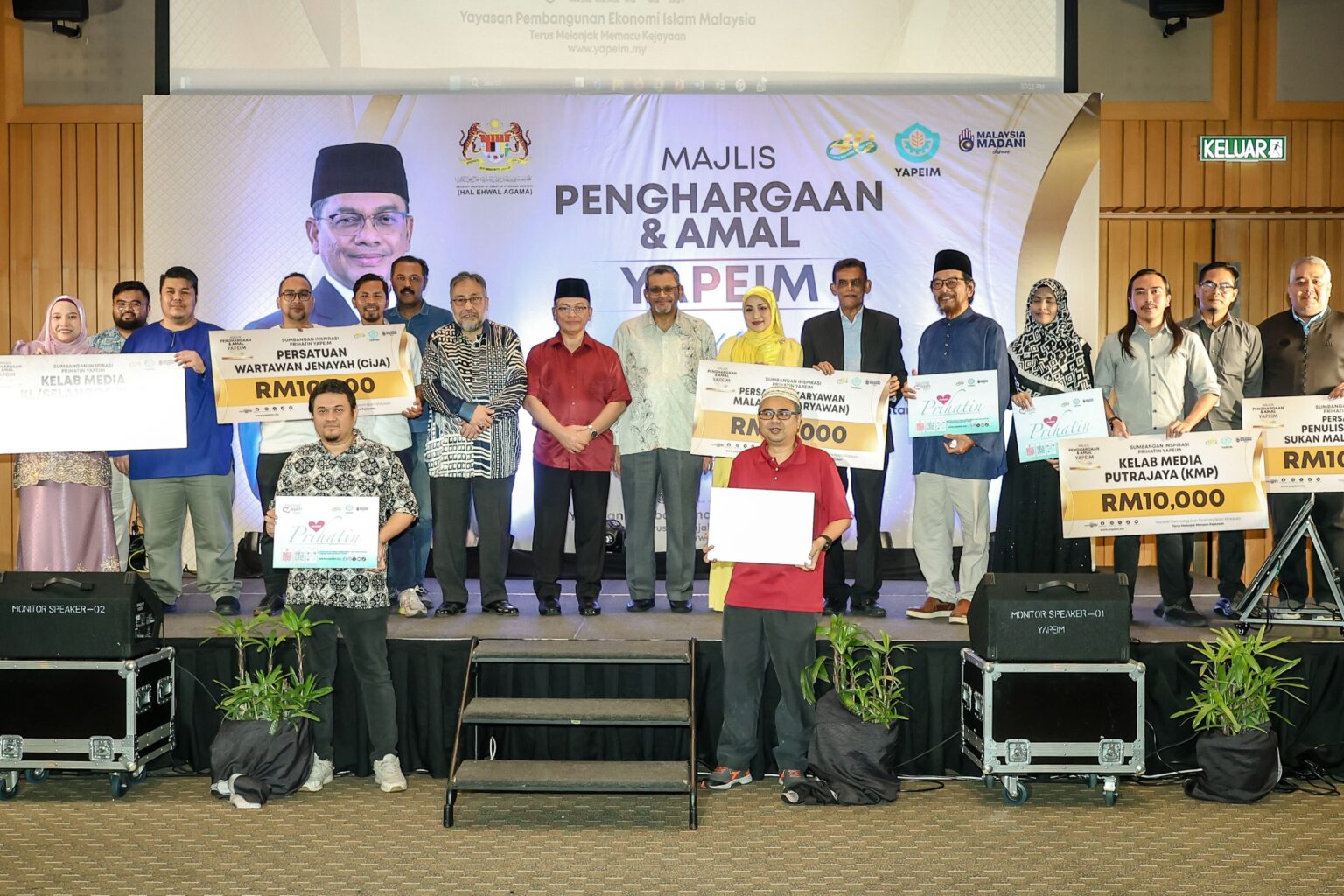 YaPEIM sumbang RM50,000 kepada pengamal media dilanda musibah - Kosmo ...