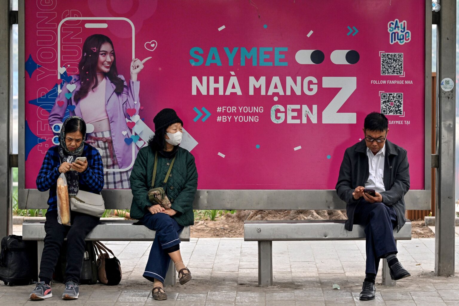 210 juta orang ketagih media sosial - Kosmo Digital