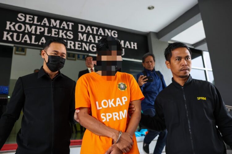 Penjawat awam lulus projek universiti disyaki terima suapan RM50,000 ...