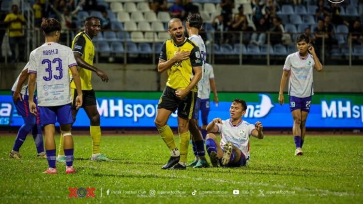 Perak berpesta gol lanyak Kelantan