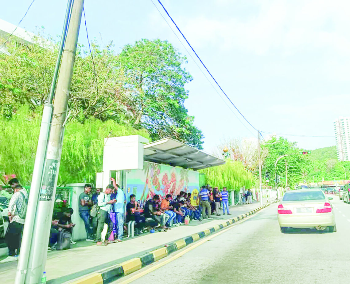 Luahan Pembaca: Batu Ferringhi jadi ‘port’ cuti warga asing - Kosmo Digital