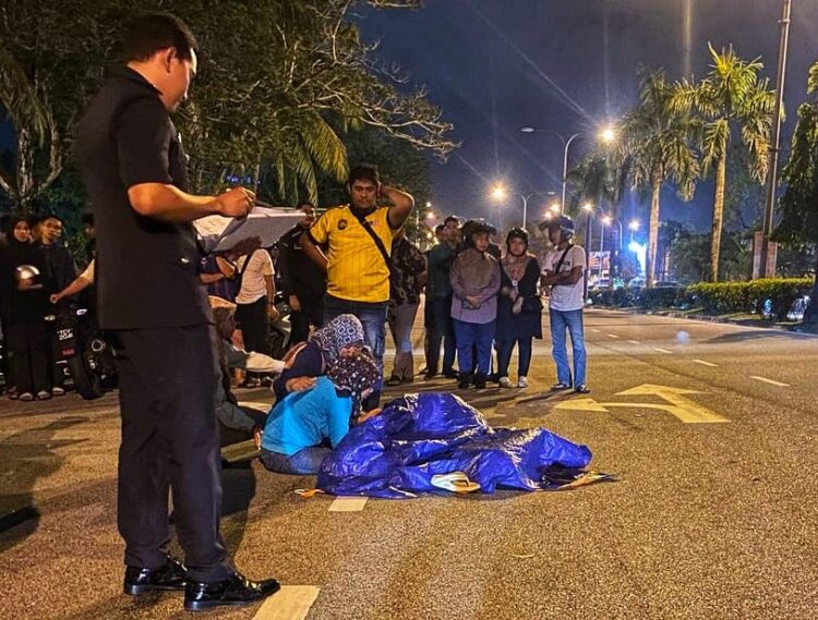 Remaja perempuan maut digilis bas - Kosmo Digital