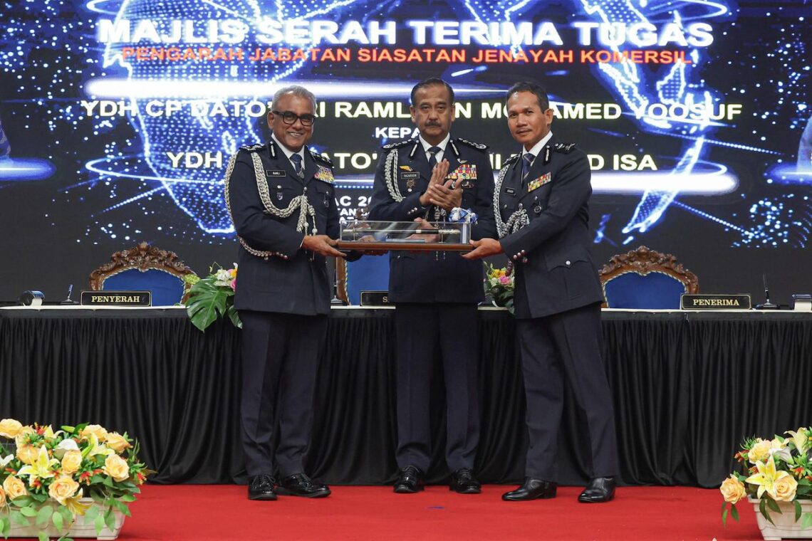 JSJK perkasa usaha tingkat operasi banteras jenayah komersial - Kosmo ...