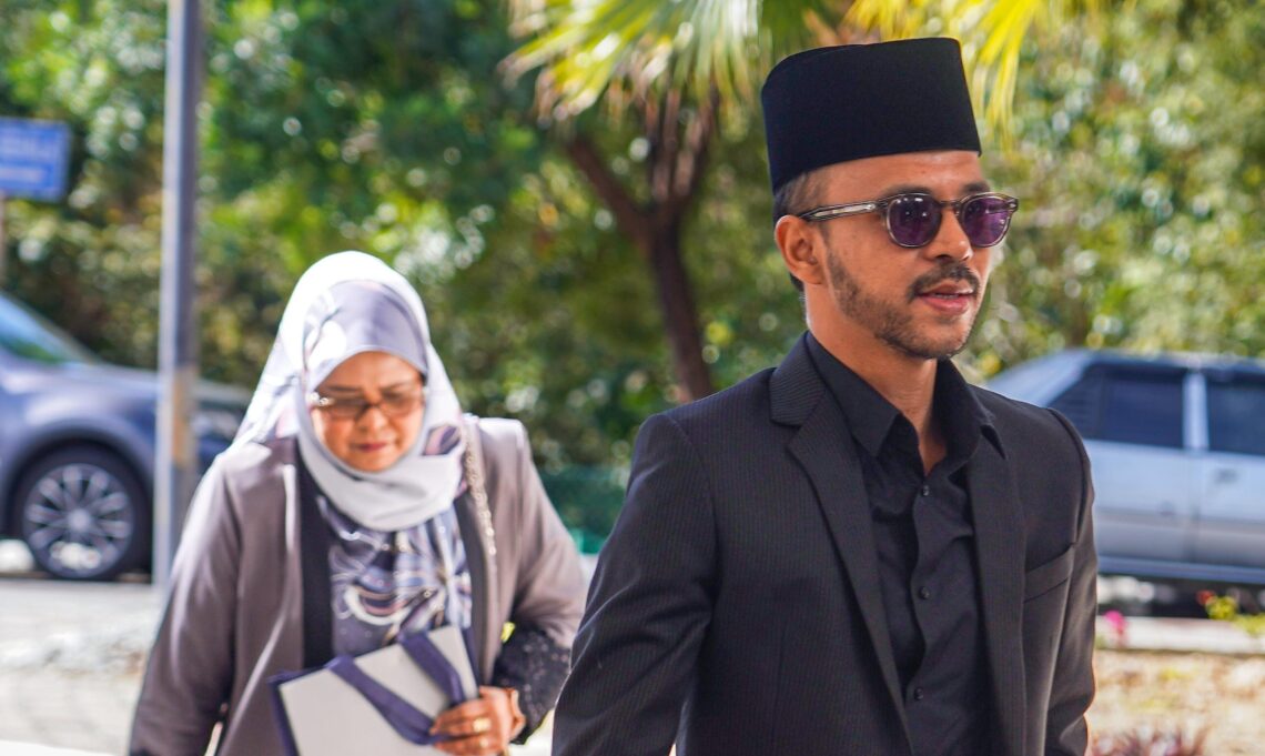 Ajakan duet ditolak, Noraniza Idris sedar diri - Kosmo Digital