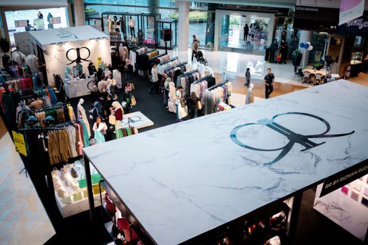 Promosi diskaun 70 peratus di Pop Up Store RR by Rizman Ruzaini - Kosmo ...