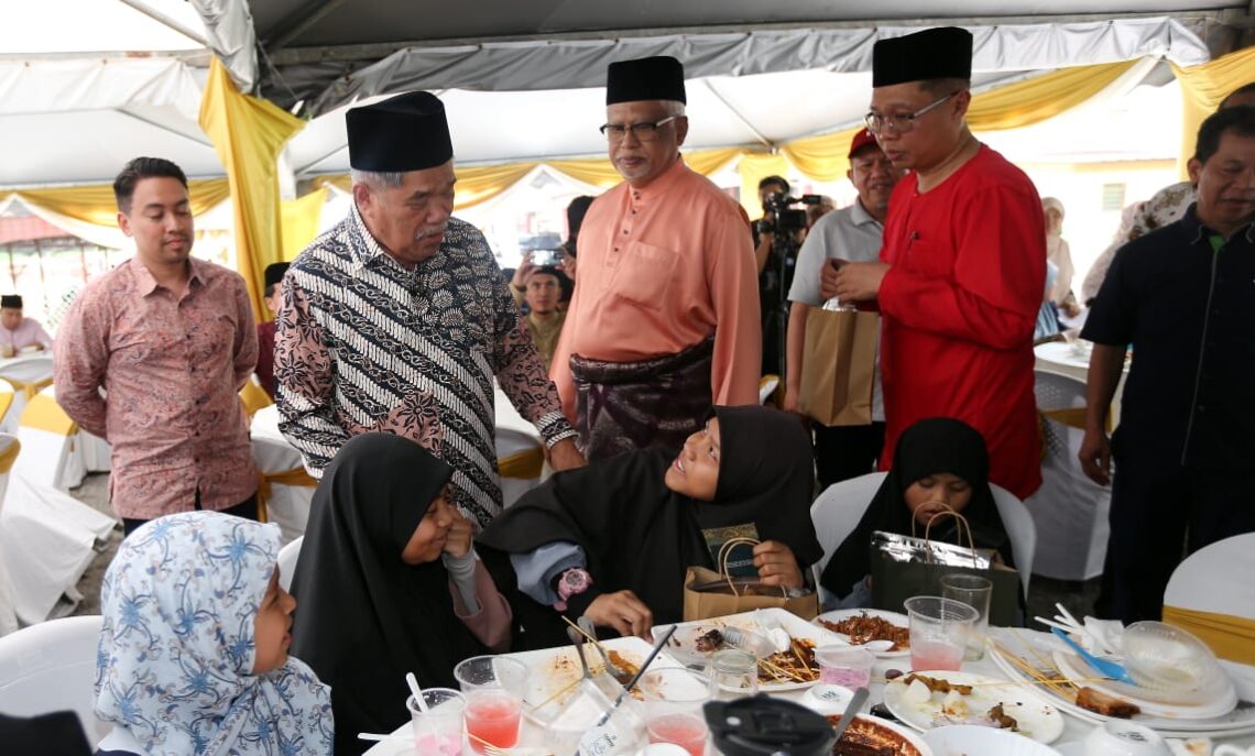 Semakan harga benih padi dibuat berkala - Mohamad Sabu - Kosmo Digital