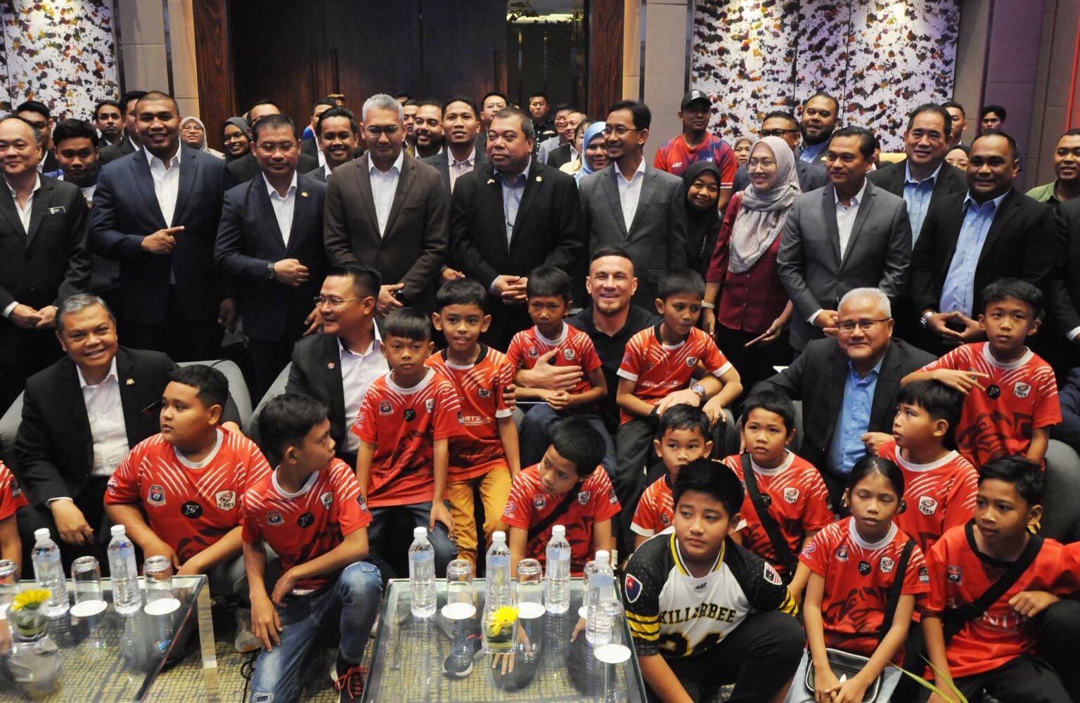 Tunku Mahkota Ismail ajak, saya terus setuju - Sonny Bill Williams ...