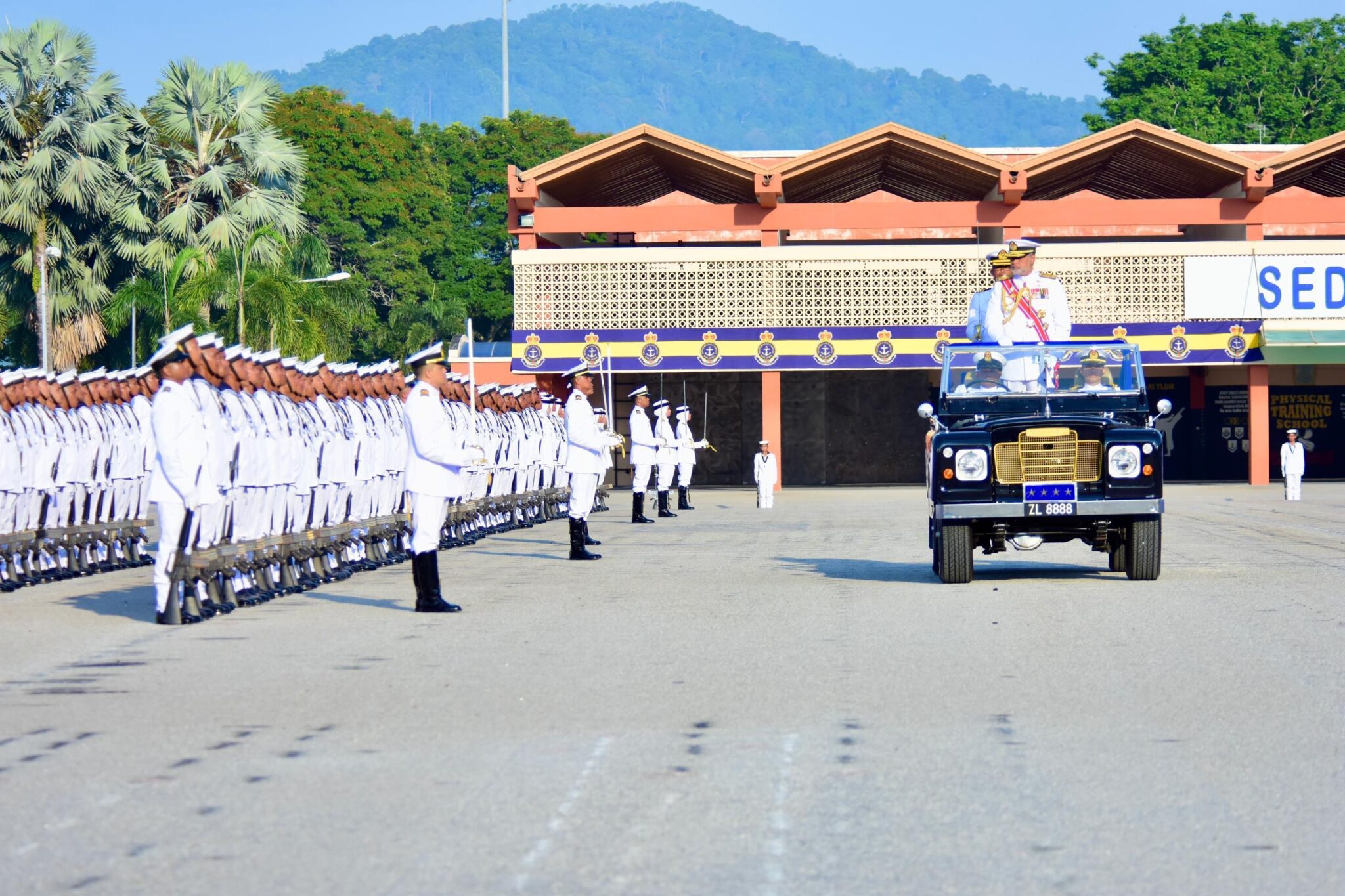 Perbarisan penuh istiadat Hari TLDM ke-91 disambut sederhana | Demi ...