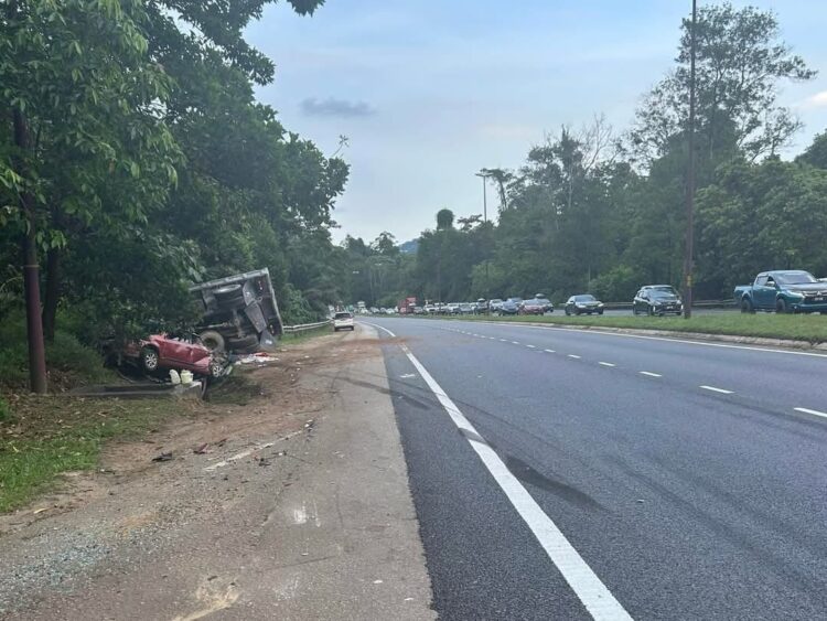 Wanita maut, anak cedera parah dirempuh lori ketika berhenti beli jambu - Kosmo Digital