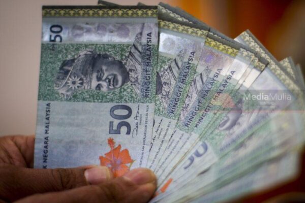 Pesara rugi RM109,500 jadi mangsa pelaburan dikait suami selebriti Datuk Seri - Kosmo Digital