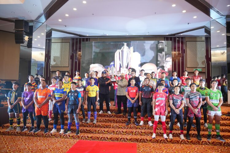 36 pasukan berentap Super School Rugby 15s