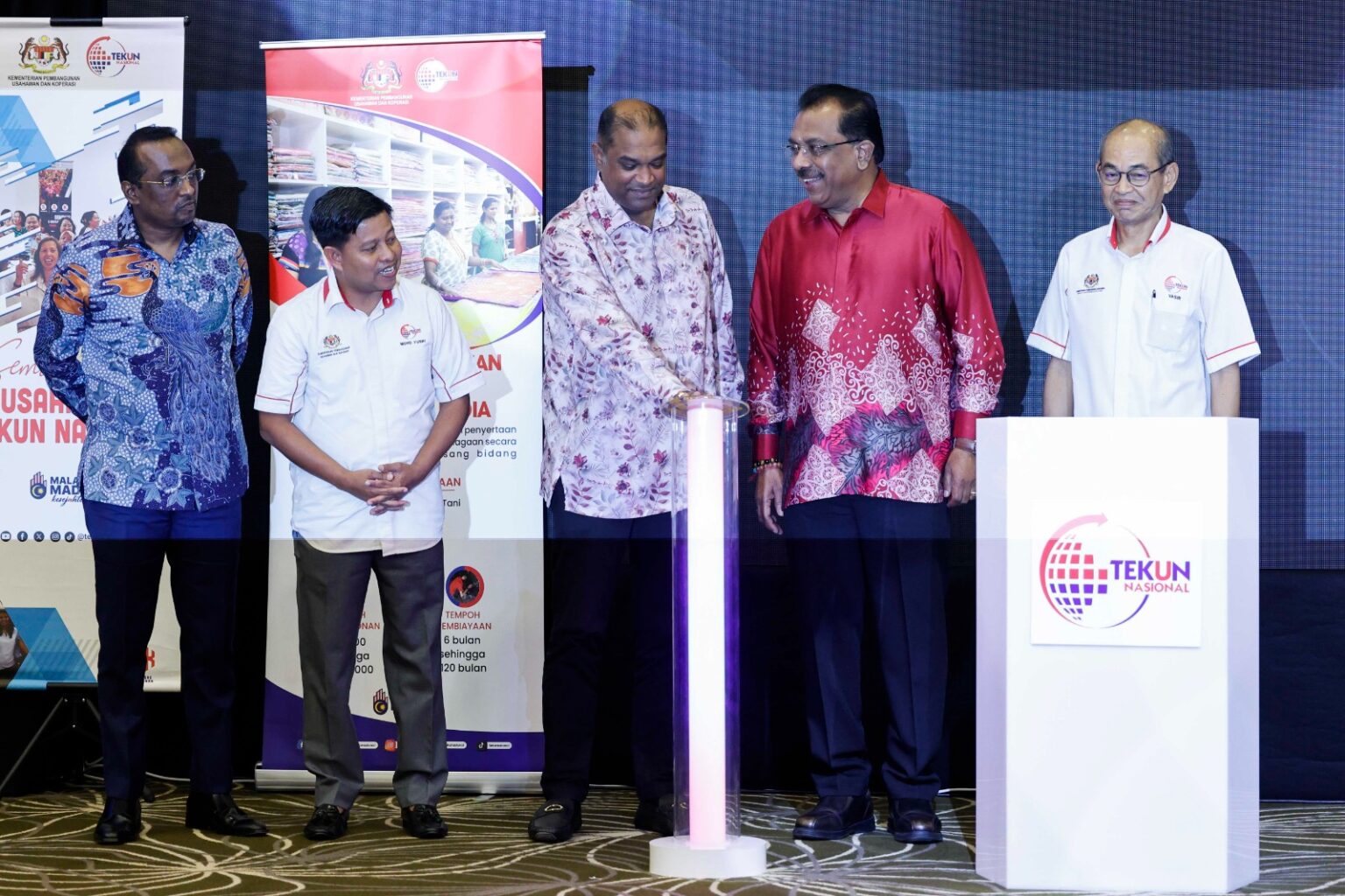 Tekun Nasional bantu lebih 600,000 usahawan dengan RM10.3 bilion ...