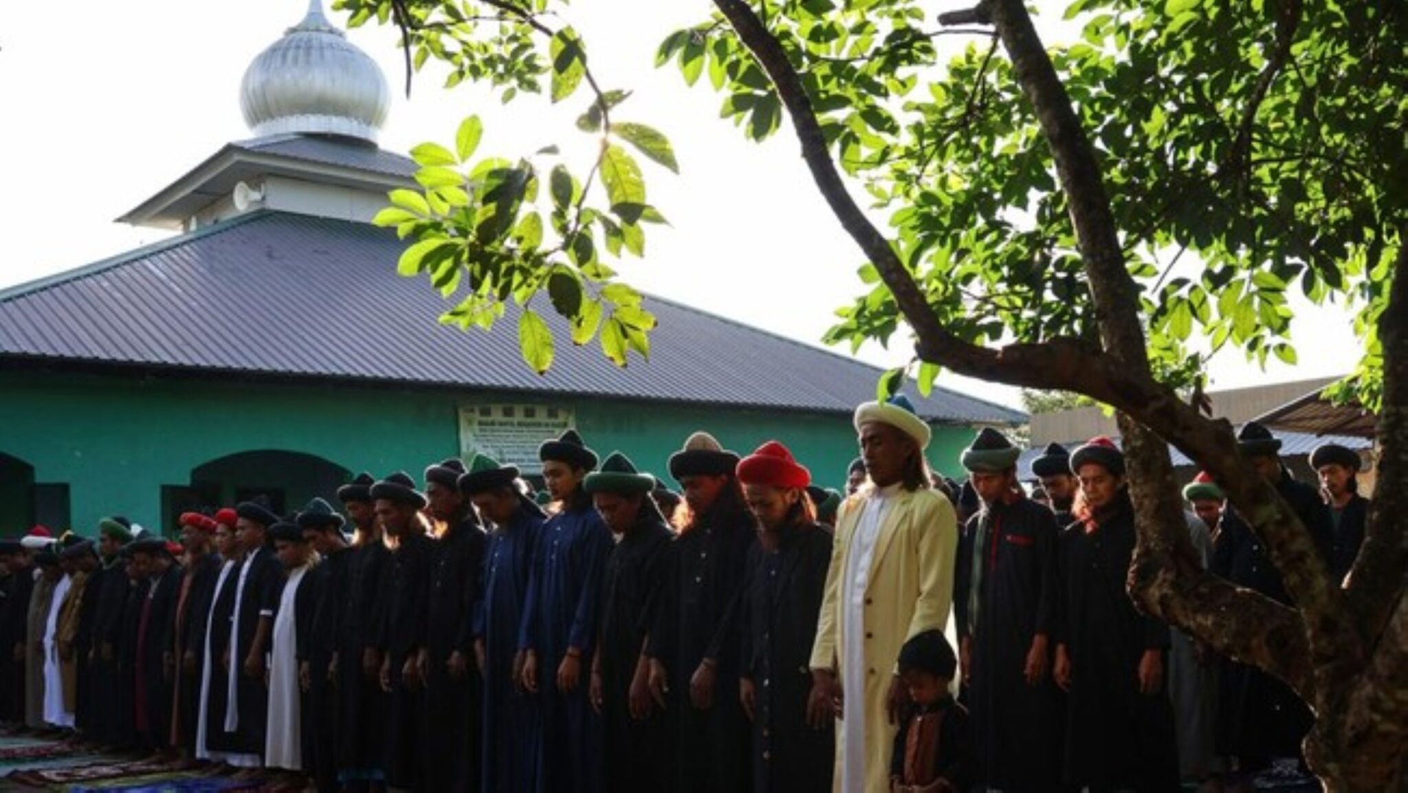 400 jemaah solat Hari Raya Aidiladha hari ini - Kosmo Digital