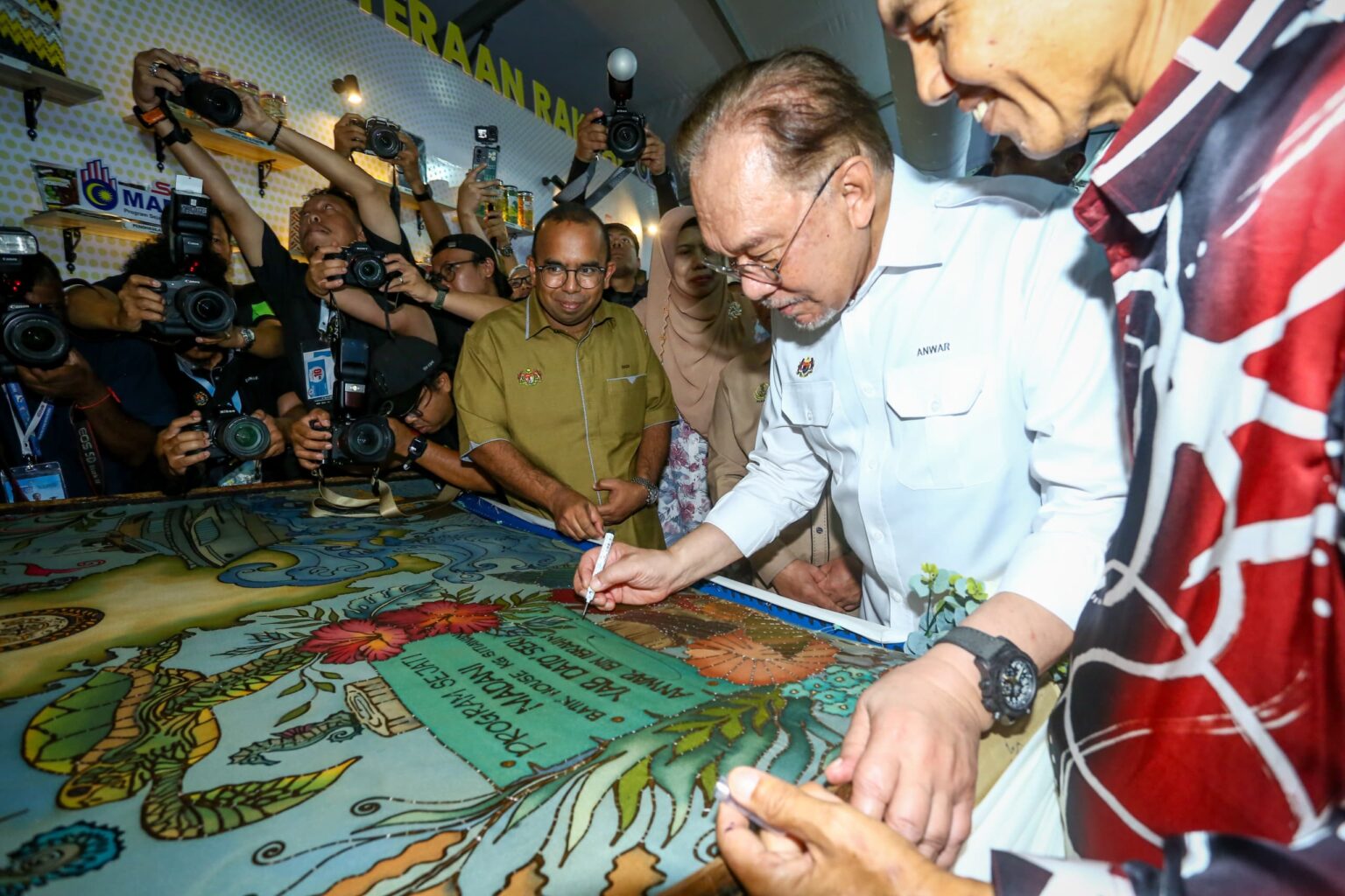 Pembangkang perlu fahami impak pelaksanaan GST - PM - Kosmo Digital