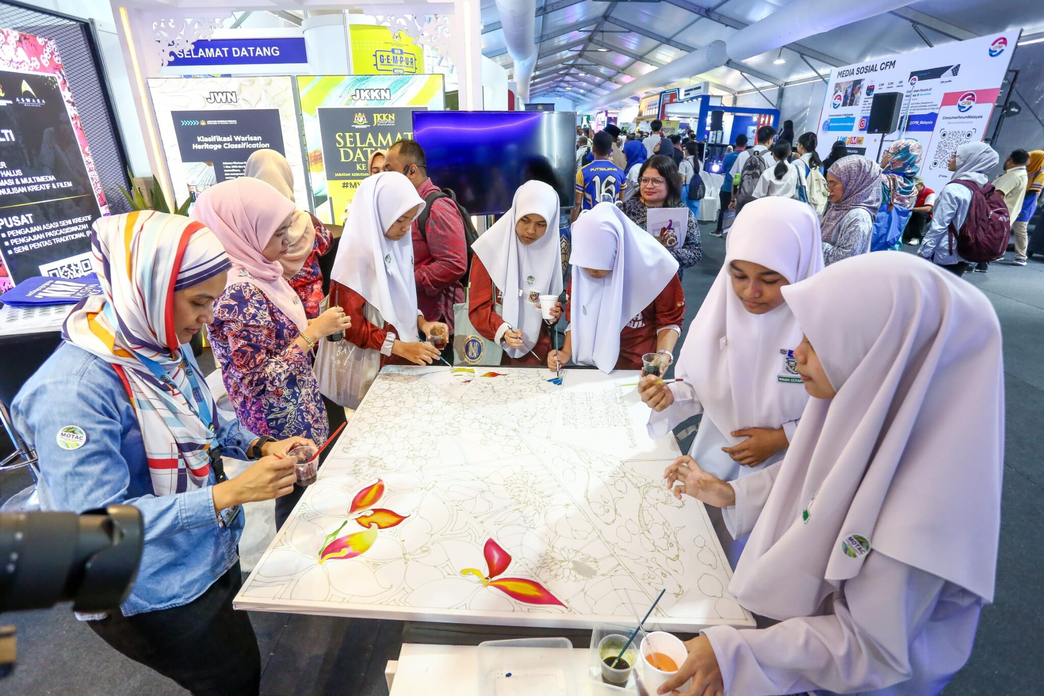 Program Madani Rakyat Perak 2025 bermula hari ini - Kosmo Digital