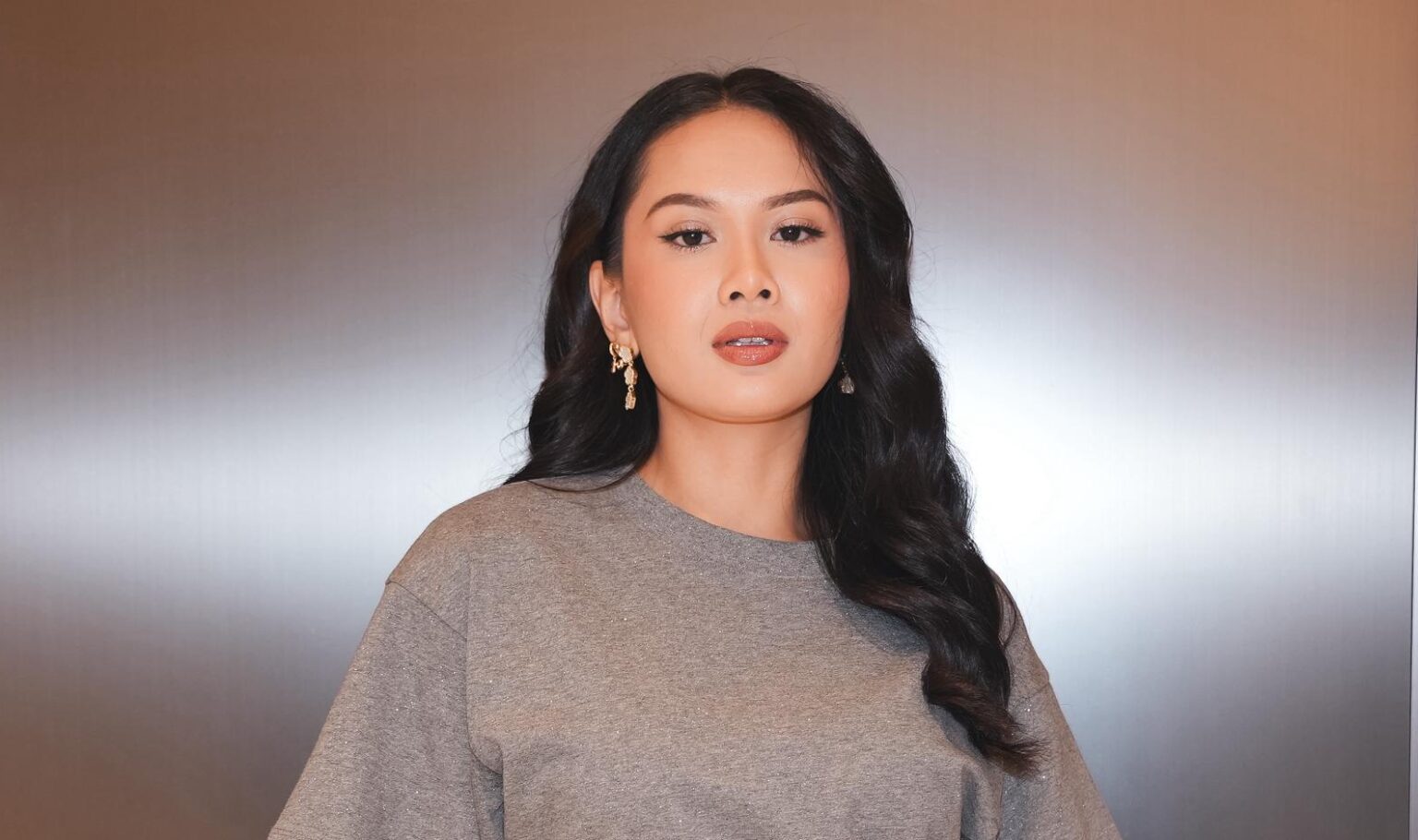 Saya ada duit sendiri, tak perlukan 'sugar daddy' - Siti Hariesa ...