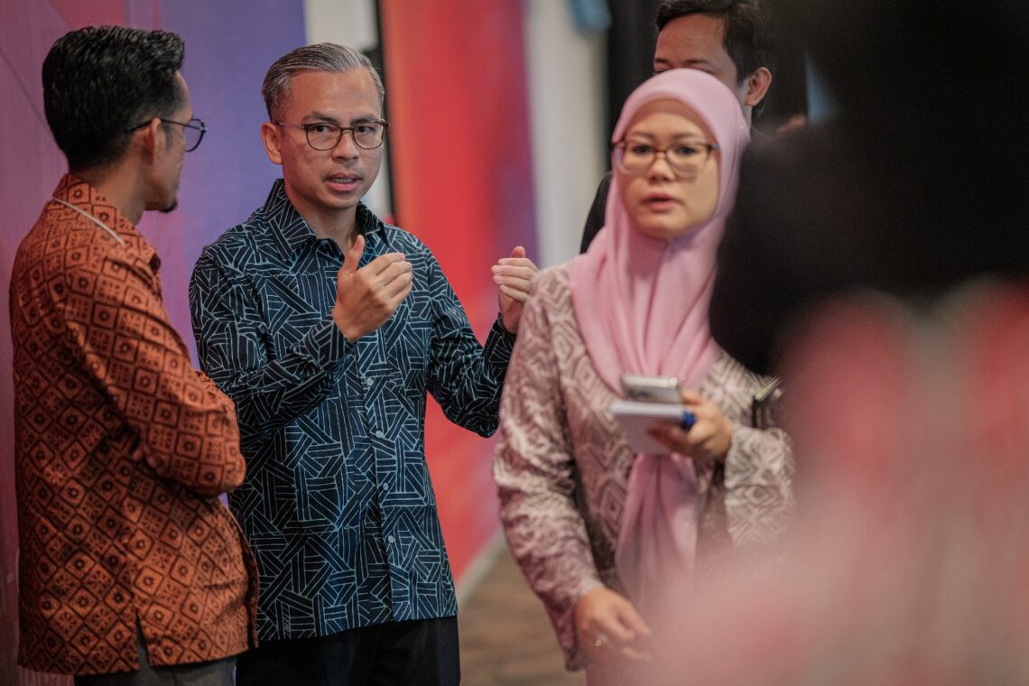 Permohonan skrip bagi syarikat antarabangsa dipendekkan dari 30 kepada tujuh hari - Kosmo Digital