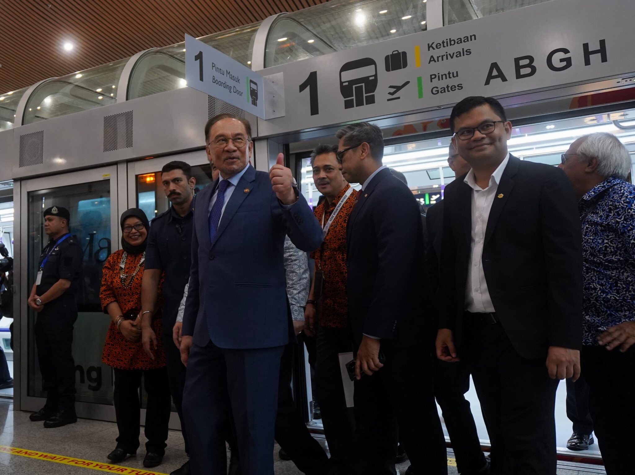 PM perkenal rasional logo Malaysia Madani - Kosmo Digital