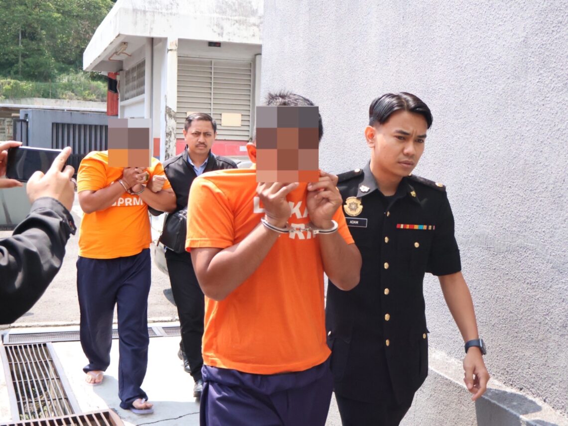 Dua anggota polis direman kes rasuah RM635,000 - Kosmo Digital