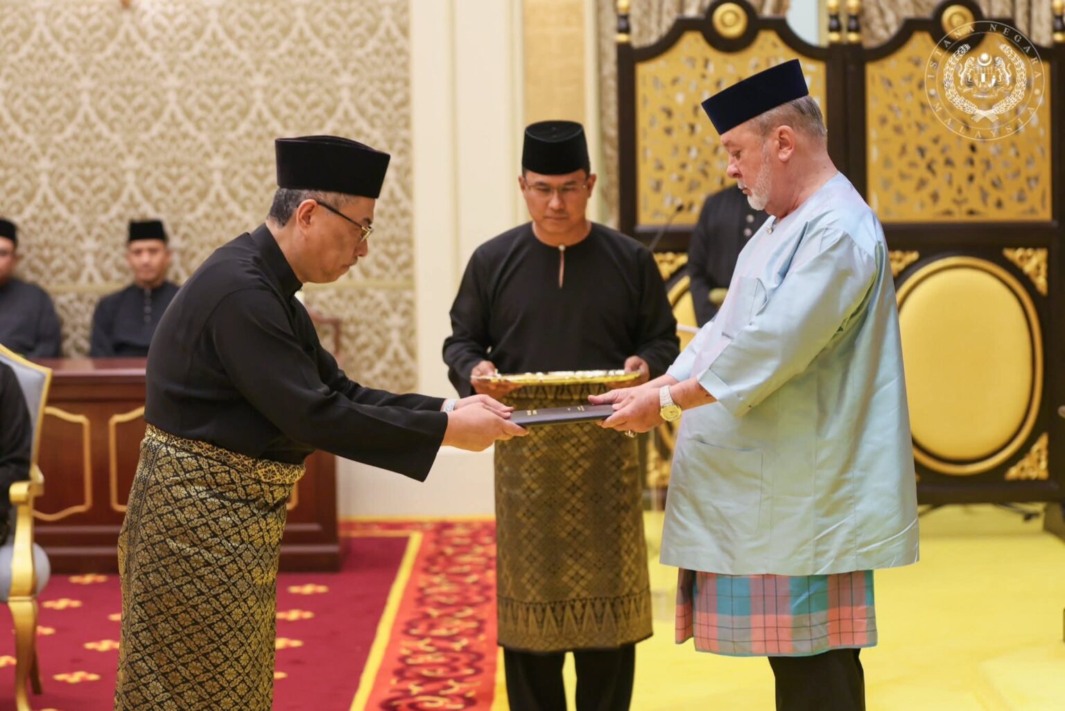 Agong kurnia Suratcara Pelantikan Ketua Hakim Negara - Kosmo Digital
