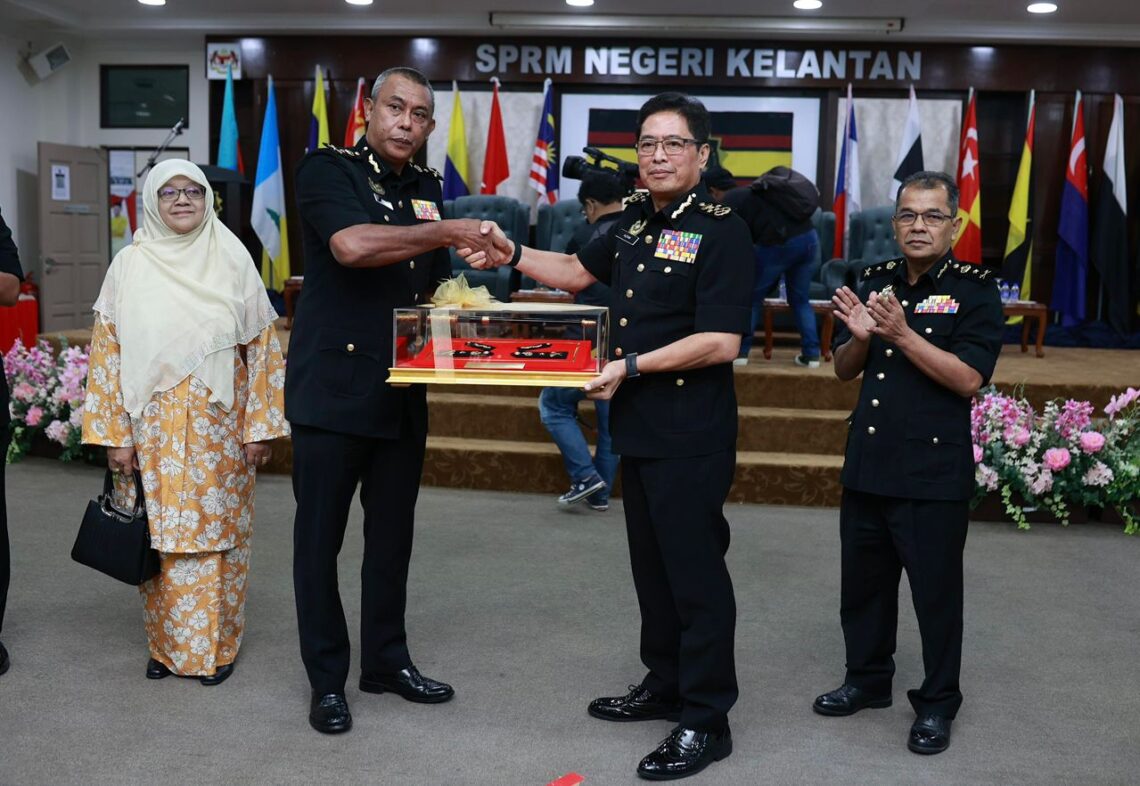 Pengarah jabatan kerajaan di Kelantan terlibat rasuah akan didakwa di ...