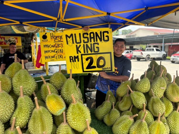 Laluan masuk Thailand di Durian Burung juga sesak - Kosmo Digital