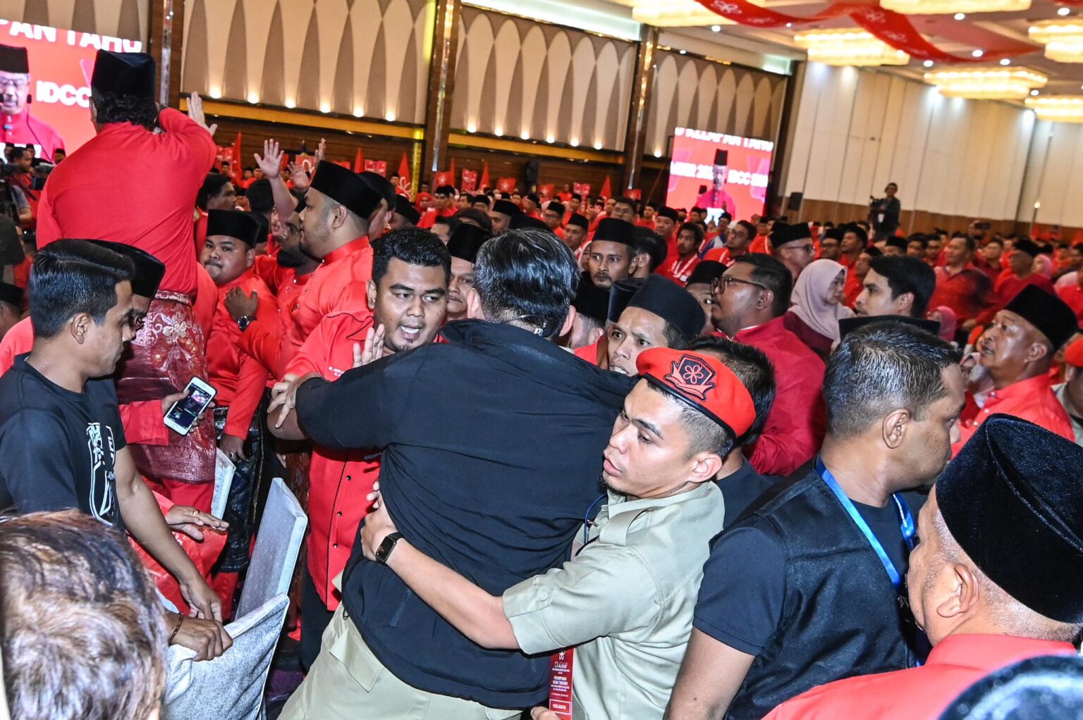 Pakej Umrah Khas Andalusia tawar lebih keistimewaan - Kosmo Digital